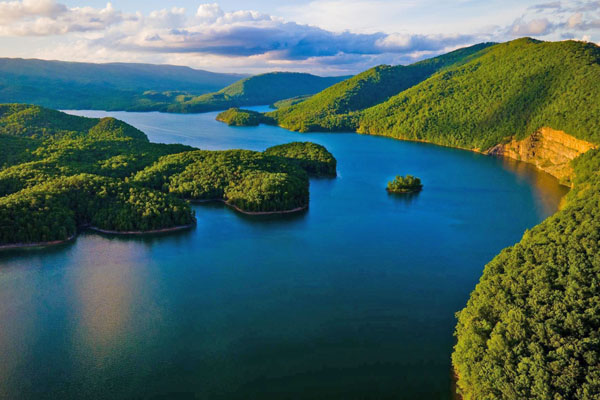 Uniquely Alleghany. What’s so unique about the Alleghany Highlands ...